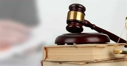 What Is a Credit Lawyer and How Can They Help Me?